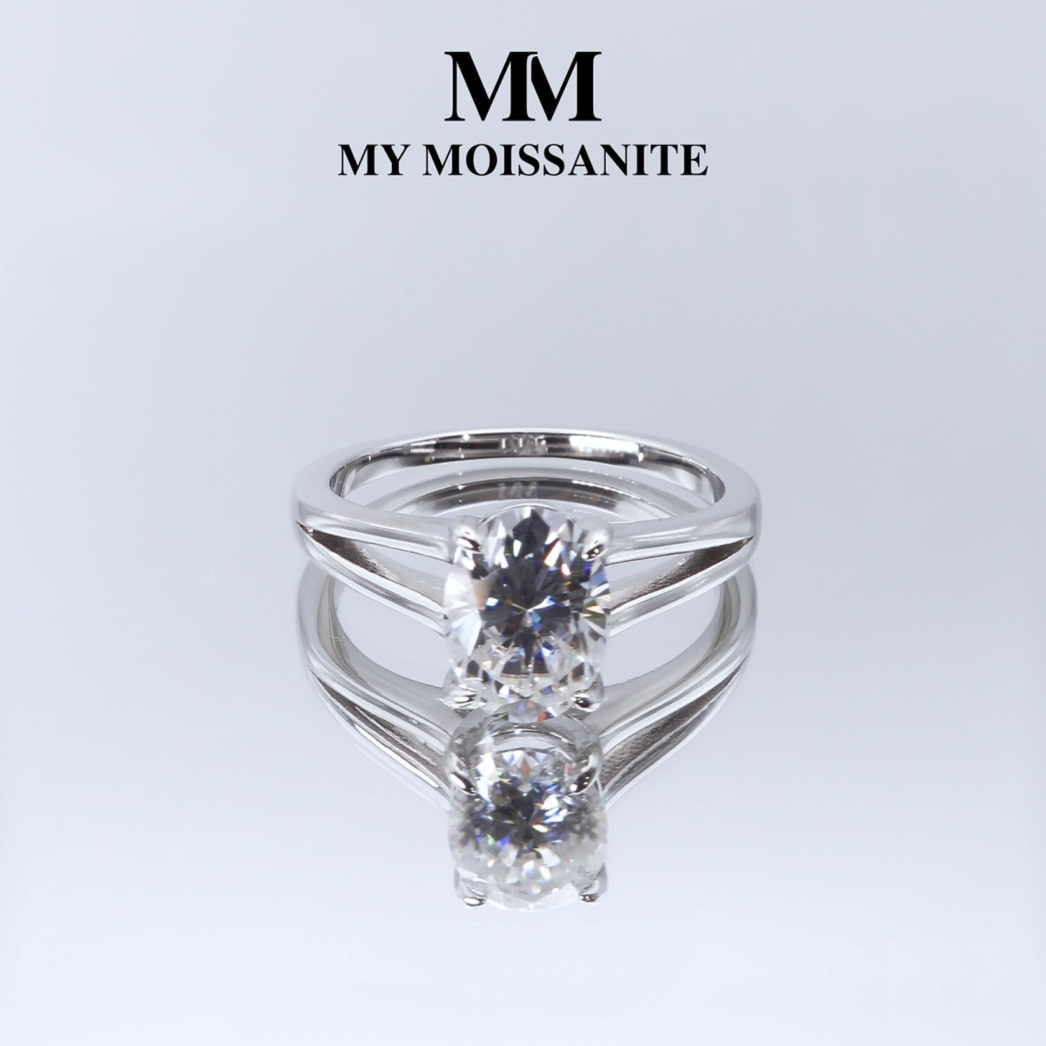 Grace - Ovaal Split-Shank Moissanite Ring